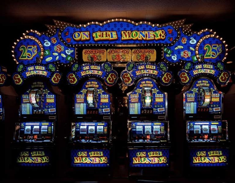 Casino Slot Machines - Types of Gaming Devices for 2022